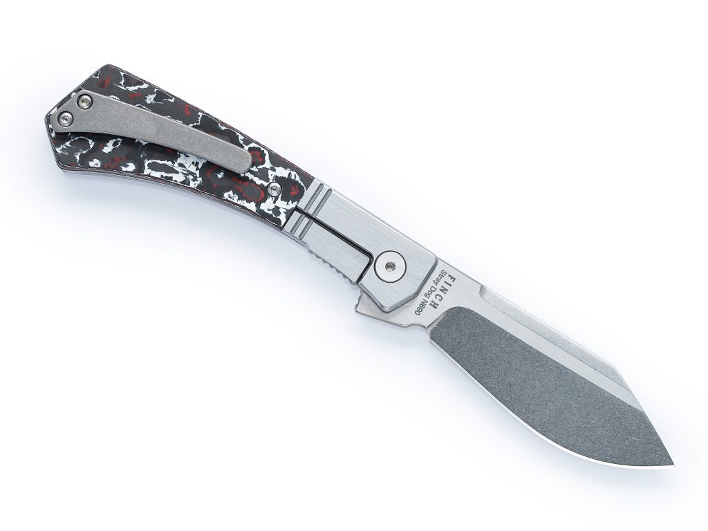 Finch Snow Fire Fat Carbon Fiber Stray Dog Flipper | Red Hill Cutlery